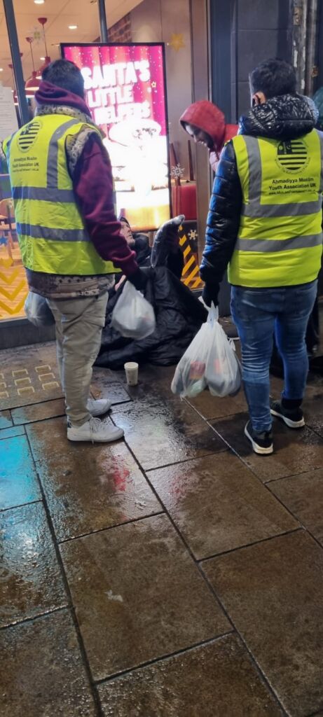 Manchester Homeless Community Donation - Darul Amaan Mosque - MKA UK